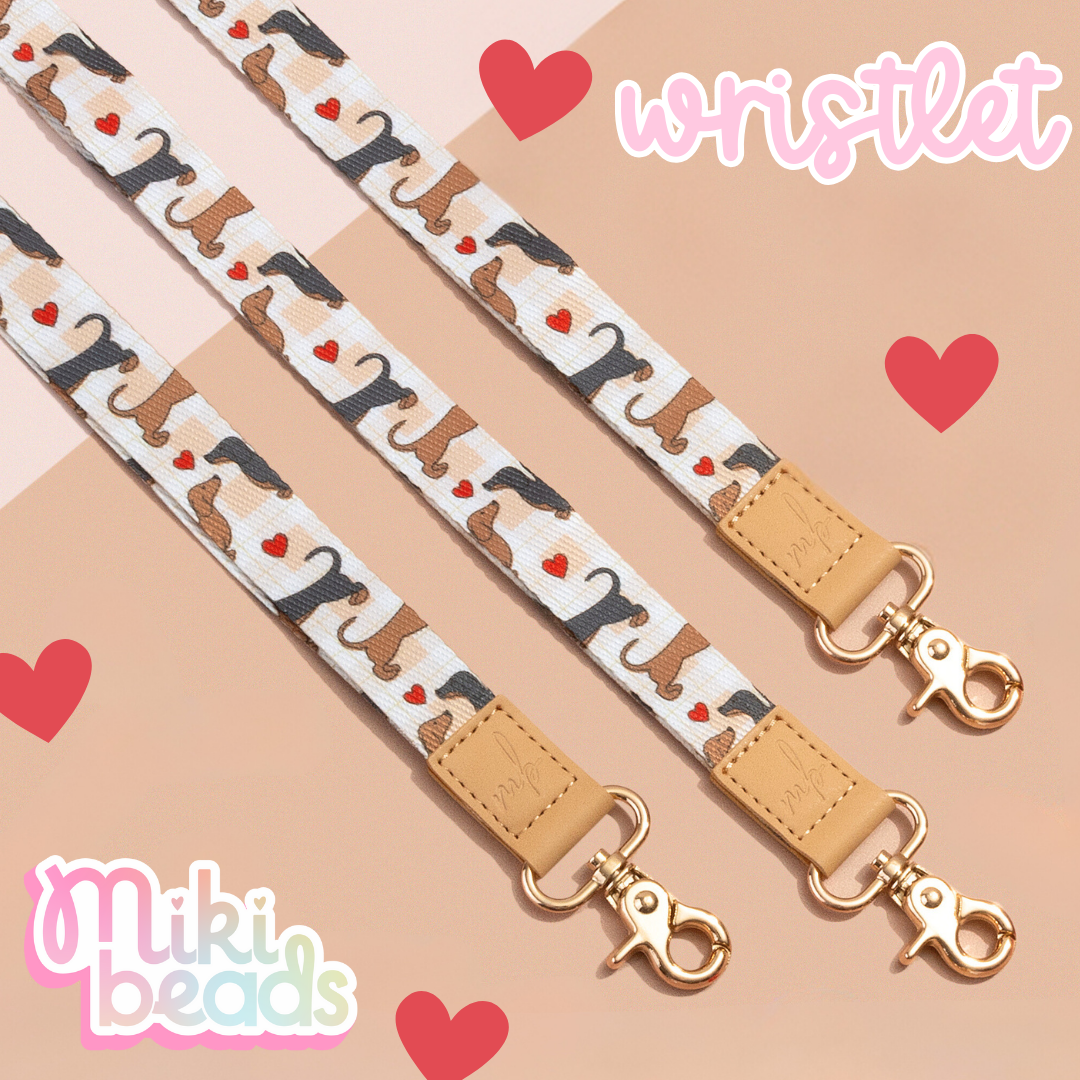 Dashing Hounds Wristlet – MIKIBEADS